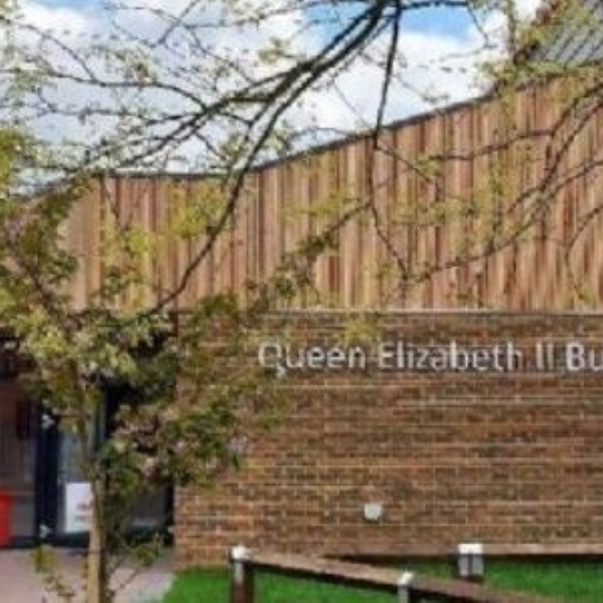 Glenthorne High School - The Queen Elizabeth II Wing